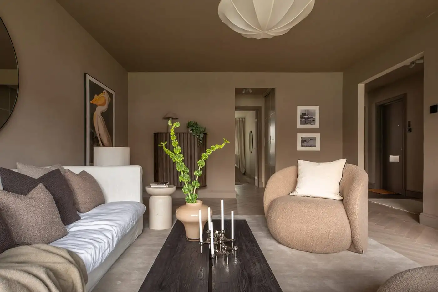 Warm minimalistisch appartement - Een oase van beige, hout en elegantie ...
